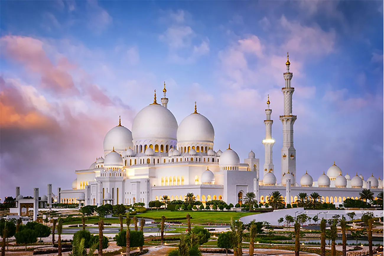 Abu Dhabi Full-Day City Tour with Grand Mosque Visit - Desert Tours Dubai